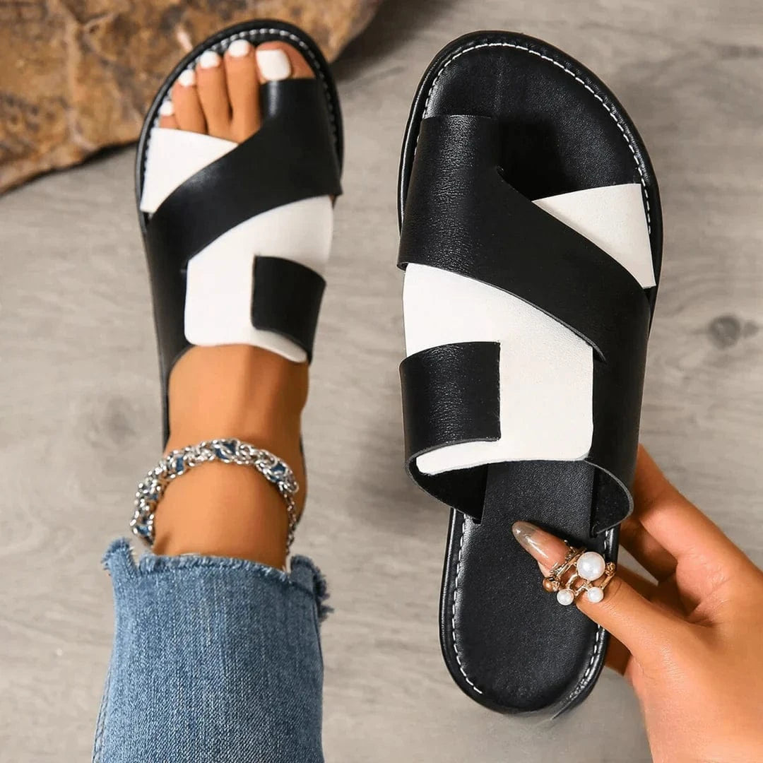 Selina Two-Tone Summer Slides – Maxwell Carter
